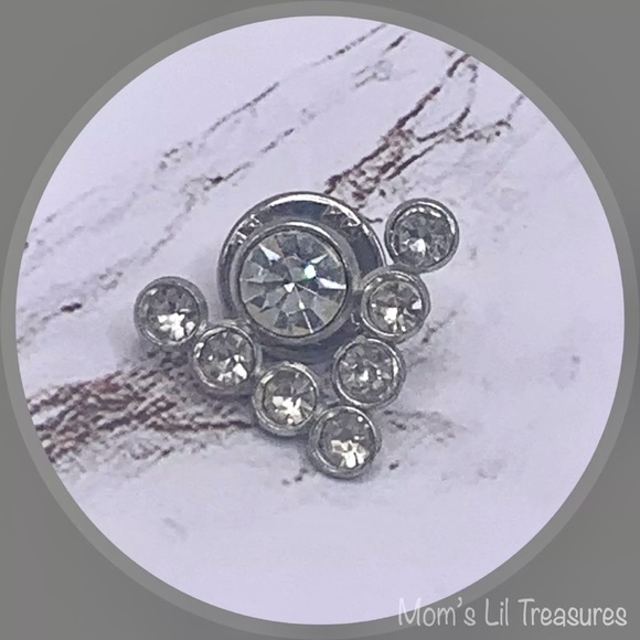 Jewelry | Vintage Silver Tone Arrow Triangle Shape Rhinestone Small ...